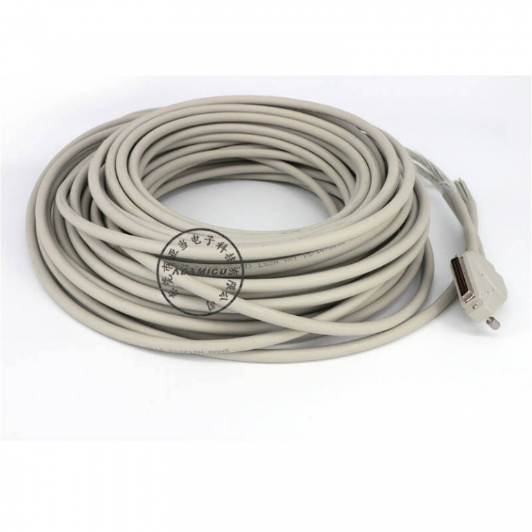 ZTE serial communication cable services--ADAMICU
