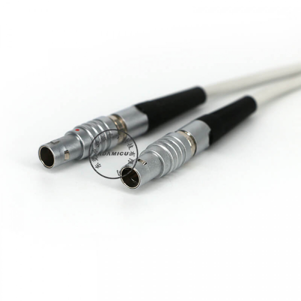Push-pull connector cable features and applications - ADAMICU